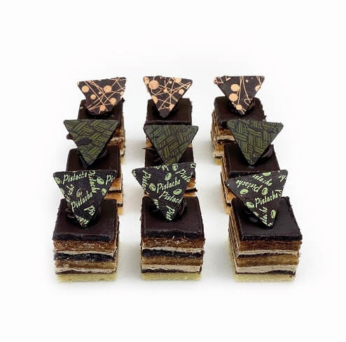 Mini Opera Pastries – World of Chantilly